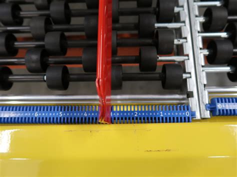 Dyna Deck Carton Flow Rack W Full Length Lane Guides Photos