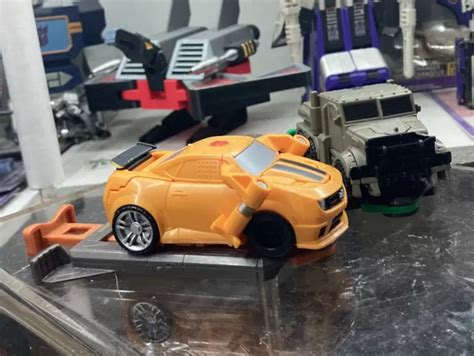 Transformers Bash Bots Bumblebee Vs Megatron 14 49 Picclick Ca