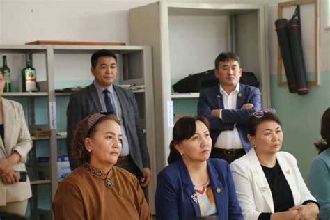 ЭЕШ ын түгээн дэлгэрүүлэлт Мэргэжлийн хөгжлийн бүлгийн хамтын ажиллагаа Ховд аймгийн боловсрол