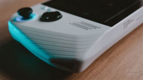 Xboxs 2025 Handheld Likely To Be Pc Focused But Console Games Could