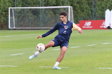São Paulo Se Reapresenta Após Classificação Na Copa Do Brasil Spfc
