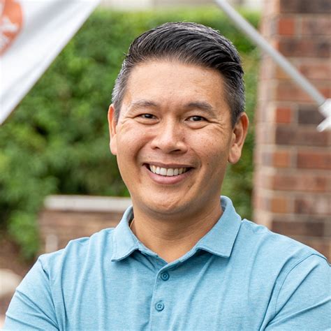 Congressman Derek Tran Votevets
