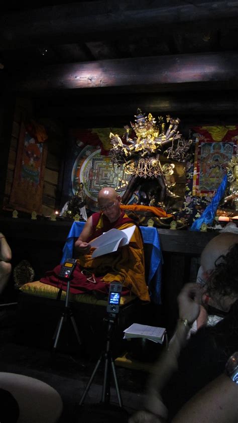 Гэгээрлийн Суурь Жадо ринбүүчи багшийн айлдвараас Өвөрхангай аймаг Ганданпунцоглин хийд