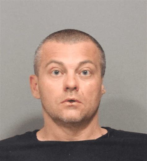 Sex Offender Nabbed Approaching Women Fondling Himself He Was Busted Again A Day Later Cops