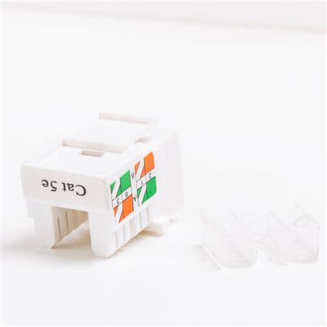 Netrack Keystone Module Jack Rj45 Utp Cat 5e With Clamp White