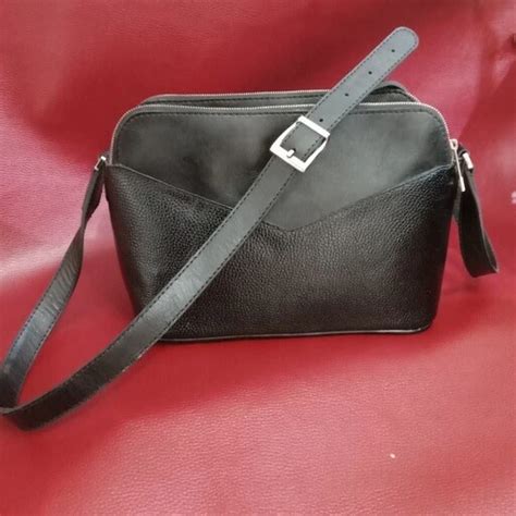 خرید و قیمت کیف شانی چرم طبیعی گاوی با یراق وچرم دارای کیفیت عاااالی