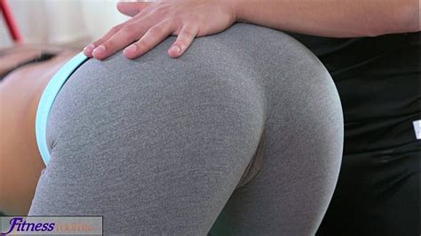 Sucking And Fucking Fitness Xnxx Com
