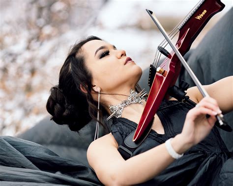 Mia Asano Tsunami Cables