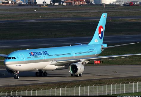 Airbus A330 323 Korean Air Aviation Photo 2614494
