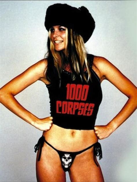 8 Hot Sexy New Sheri Moon Zombie Bikini Pics