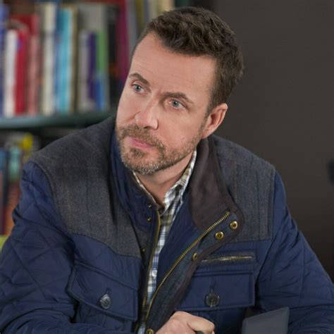 Peter Benson As Det Arthur Smith On Aurora Teagarden Mysteries A Very