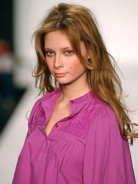 Sexy Warrig Lang Kapsel Met Haar Dat Er Prachtig Uitziet Wanneer Lang En Los Gedragen