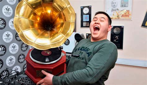 Иманбек номинирован в рейтинг Forbes «30 до 30 эксклюзив на Jjtv Kz