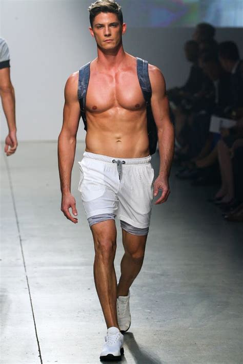 A Model Walks The Runway During 2 X IST Men S Spring Summer 2016 Runway