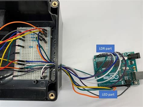Problem With Multiple Ldr Sensor Readings Leds And Multiplexing