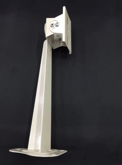 ขาตั้งกล้องวงจรปิด ขายึดกล้องวงจรปิด ขาตั้งกล้องวงจรปิดเหล็ก Cctv ยาว 10 5 ซม ฐานหนา 9 ซม ทนทาน