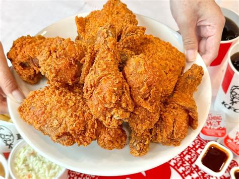 Join Kfcs Unlimited Chicken Feast From S1895 Hungrygowhere