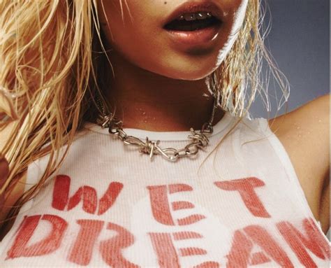 Snow Wife Reveals Her Wild West Fantasy In Sexy “wet Dream” Music Video
