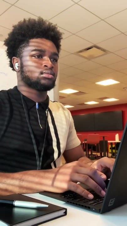 Day In The Life Of A Software Engineering Intern Shorts Softwareengineer Youtube