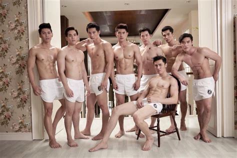 หนุ่มไฉไล By นายร้อยครับผม จุฬพาดดดดดด เธอทำหัวใจหวั่นไหวทั้งประเทศแล้วรู้ตัวป่าว 😍😍😍 น้อง