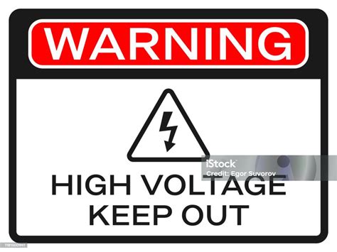 흰색 배경에 고전압 기호 빨간색 경고 텍스트와 검은 색 화살표입니다 스티커와 삼각형 아이콘을 유지합니다 플랫 스타일의 안전 라벨 벡터 일러스트레이션 아이콘에 대한 스톡 벡터