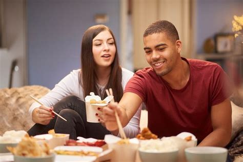 Dating App For Sex Lovers Launches And Deletes Cheeky Pics Within Hours Daily Star