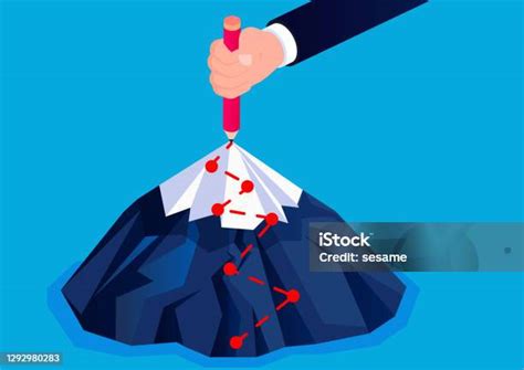 산 꼭대기로 가는 길 사업 계획의 개념 경력 개발 및 목표경로 그리기 등측투영법에 대한 스톡 벡터 아트 및 기타 이미지 등측투영법 산 등산 Istock