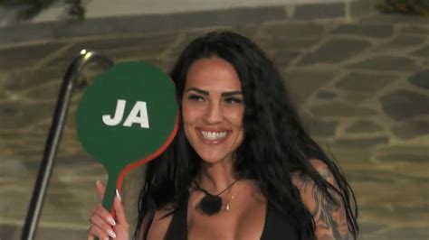 Elena Miras Sucht Mr Right Reality Sternchen Lässt Keine Sex Frage