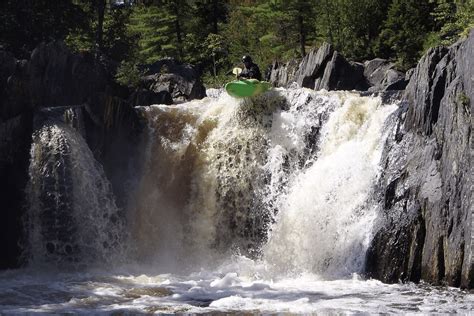 15 Must See Natural Wonders In Maine That Will Wow Every Explorer