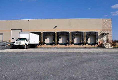 What Is The Standard Loading Dock Height Road Trucks