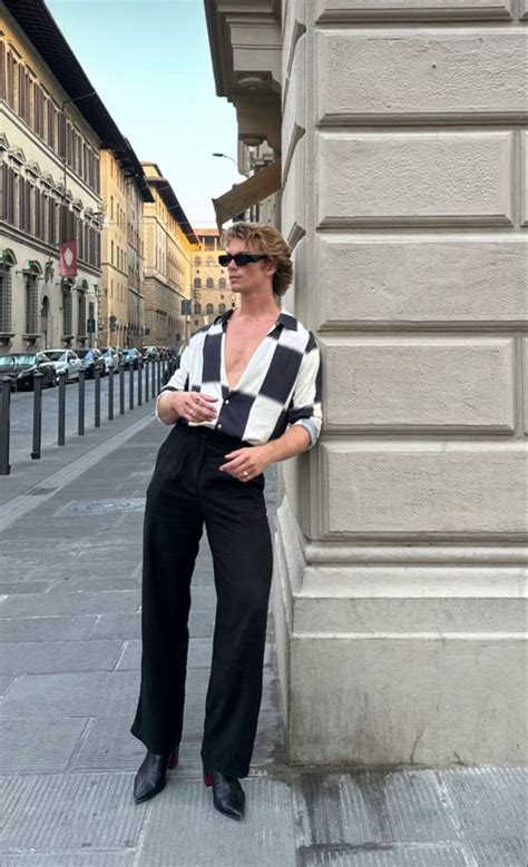 Mens Fashion Classy Outfits Men Men Stylish Dress Men Fashion Photoshoot