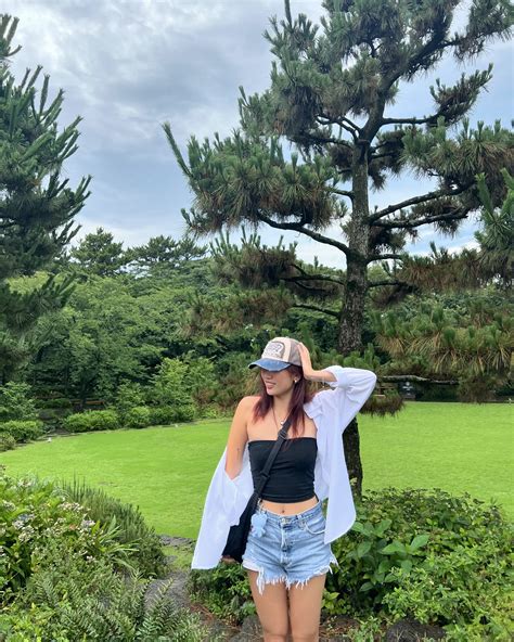 Nina Wang 王宇思 Nnxwang • Instagram Photos And Videos