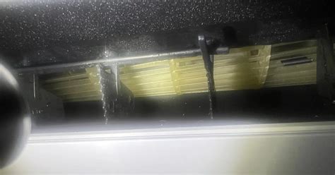 빠르고 꼼꼼하게 너무 잘 해주셔서 감사했습니다 상담도 친절하시고 에어컨 청소 전후로도 눈으로 살펴볼 수 있게 하시고 곰팡이가 덜 생기는 사용법도 친절하게 말씀해주셨습니다