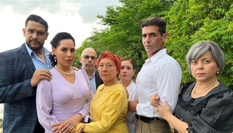 Sube A Escena El Clásico Sirena” De Francisco Arriví Periódico El