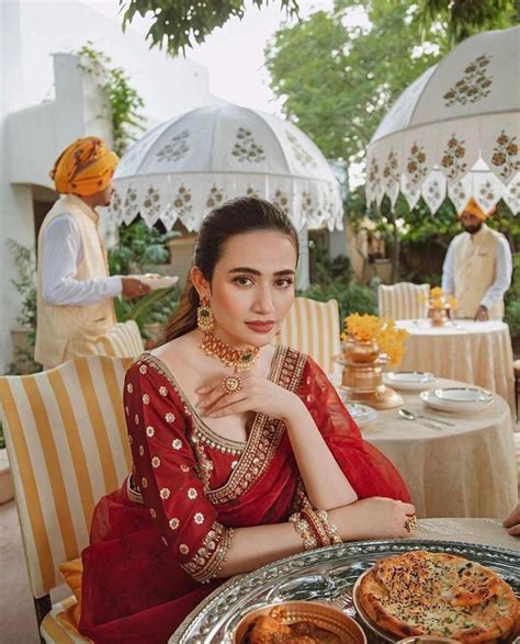 Sana Javed W Her Tits Out Scrolller