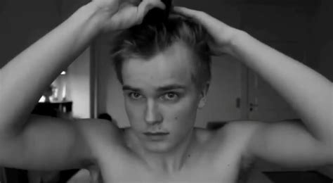 Buzzcut 01
