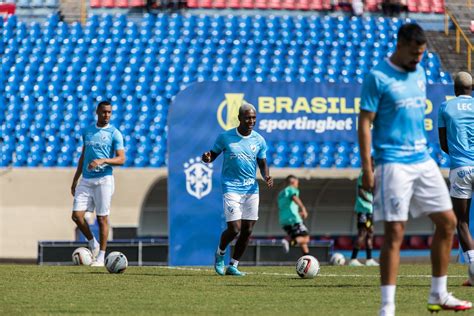 Jhonny Lucas Desfalca O Londrina Contra O Crb E Adilson Batista