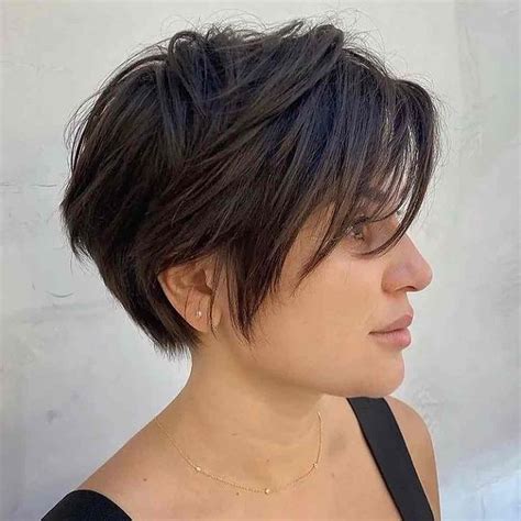 18 Types Of Ear Length Bob Haircuts Women As Asking For Right Now