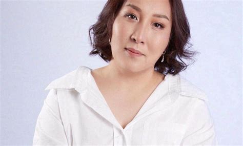 Жүжигчин Б Навчаа бол чанга эмэгтэй E Mn