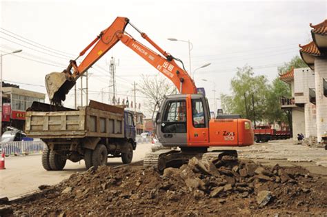 贵州建筑垃圾清运 贵阳装修垃圾搬运 贵阳垃圾运输清理 贵州世纪爽洁环境卫生服务有限公司