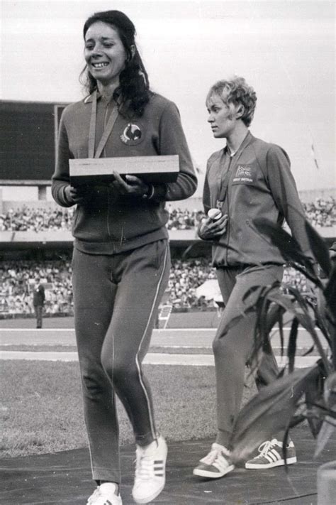 L Athl Te Colette Besson En