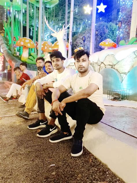 Graphics Designer Mohan Sahani