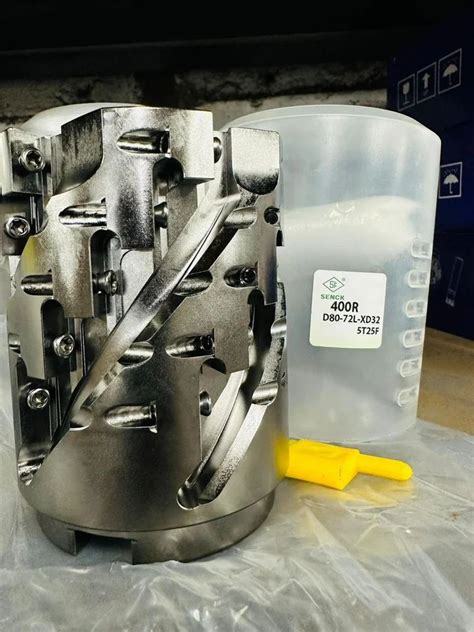 Helical Milling Cutter At ₹ 4999piece Carbide Milling Cutters In Mumbai Id 2853558893391