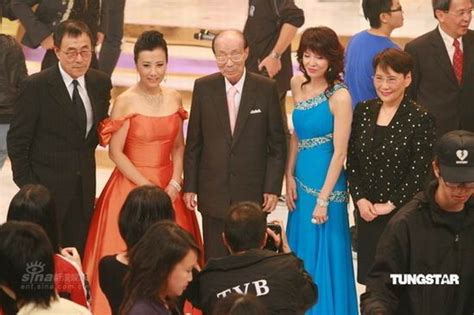 图文：tvb千星辉贺台庆 刘家昌汪明荃邵逸夫等人影音娱乐新浪网