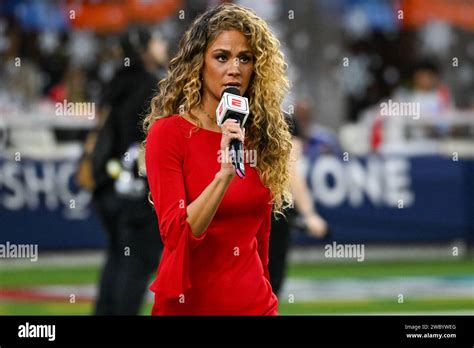 Espn Sideline Reporter Kayla Burton During La Bowl Hi Res Stock