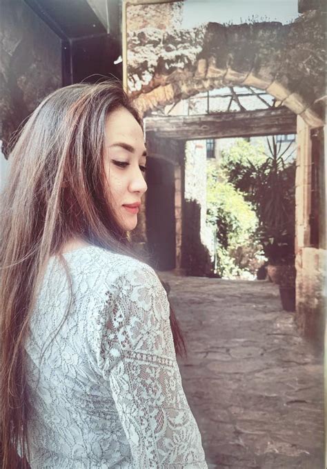 The Standard Time Daily ယနေ့ထုတ်သတင်းစာ ဆောင်းပါး ပန်းချီဆရာကြီးဦးဘကြည်၏ အနှစ်သက်ဆုံးနံရံပန