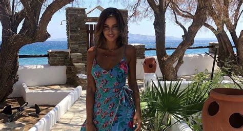 Malika M Nard Bronz E Et Sexy Elle Met Le Paquet Avec Hot Sex Picture