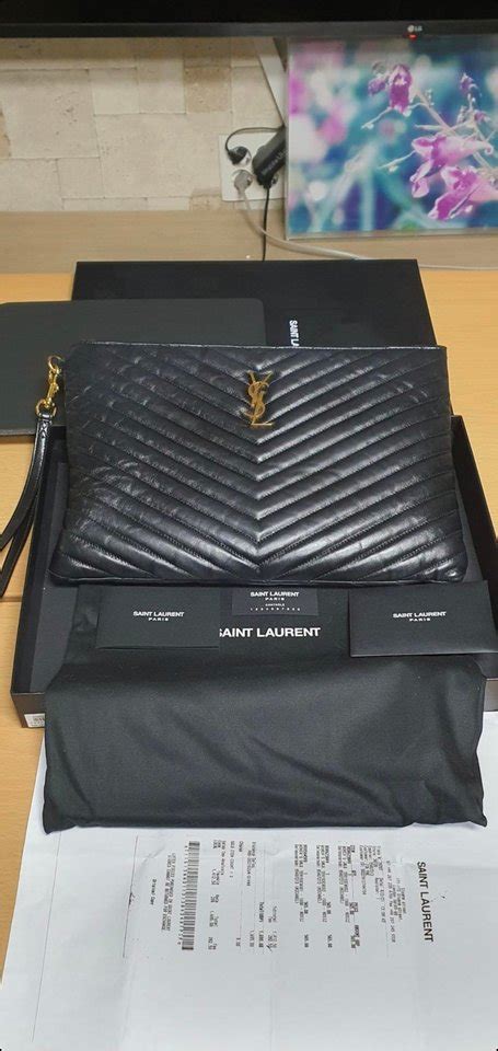 입생로랑 뉴미듐 금장 클러치 클러치백 S급 정품 세컨웨어 헬로마켓