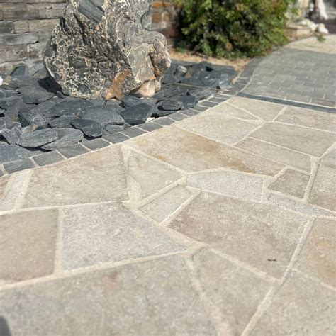 Opus Incertum Travertin Beige Perles De Pierres