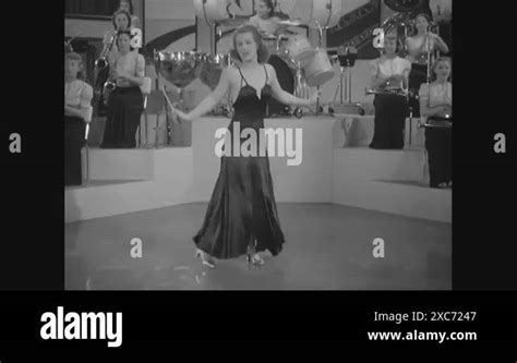 1940 Frances Carroll Bandleader Of The All Girls Swing Band The